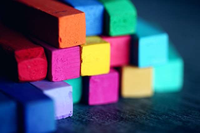 Learn Kannada Colours names through English - DEVI STUDIOS